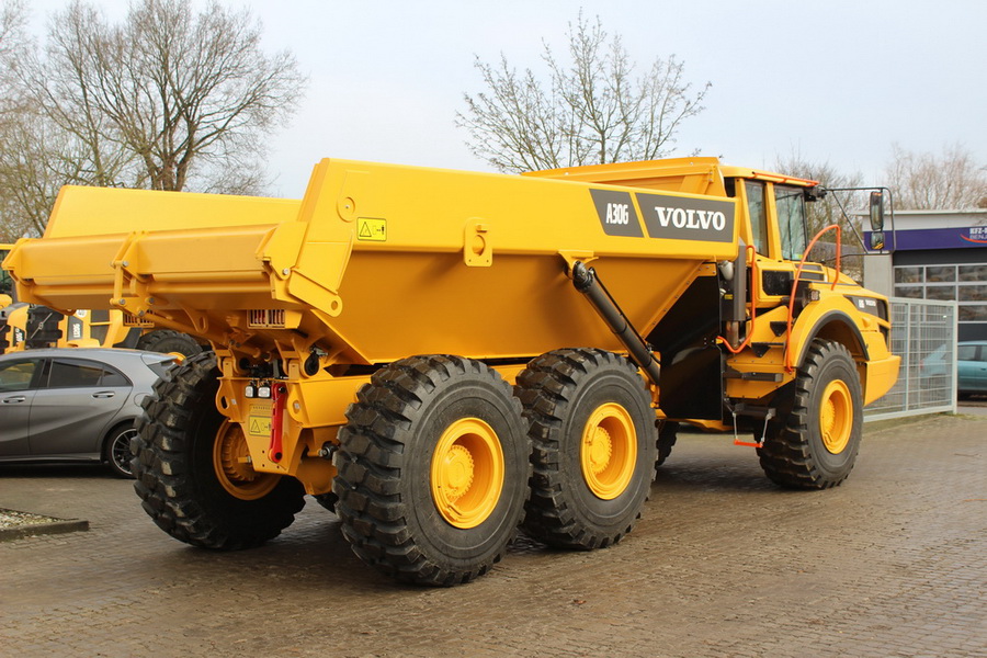 Dump truck Volvo A 30 G - Podlasly Baumaschinen