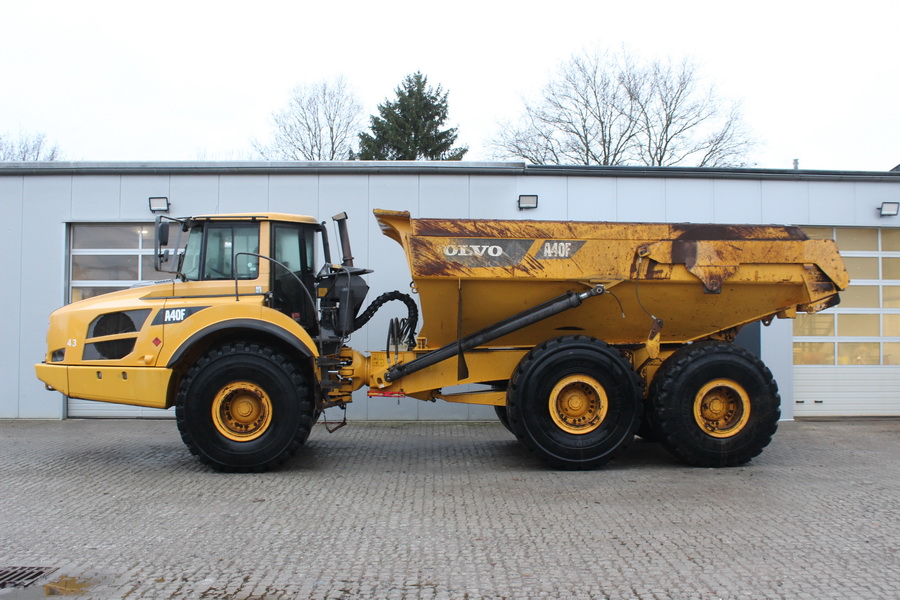 Dumper - Volvo Dumper - Podlasly Baumaschinen