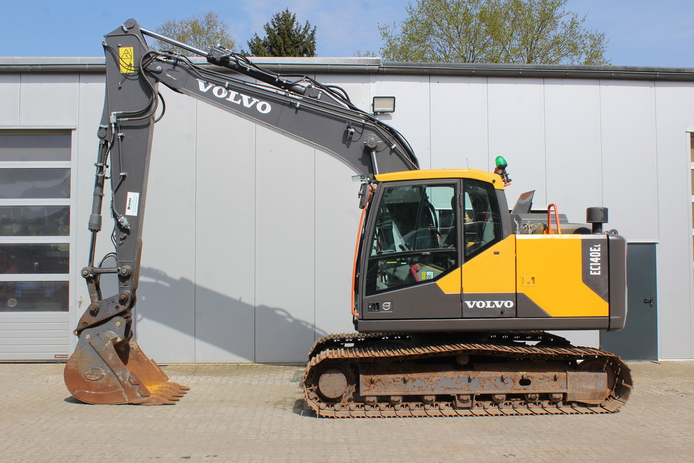 Kettenbagger Volvo EC 140 EL - Podlasly Baumaschinen
