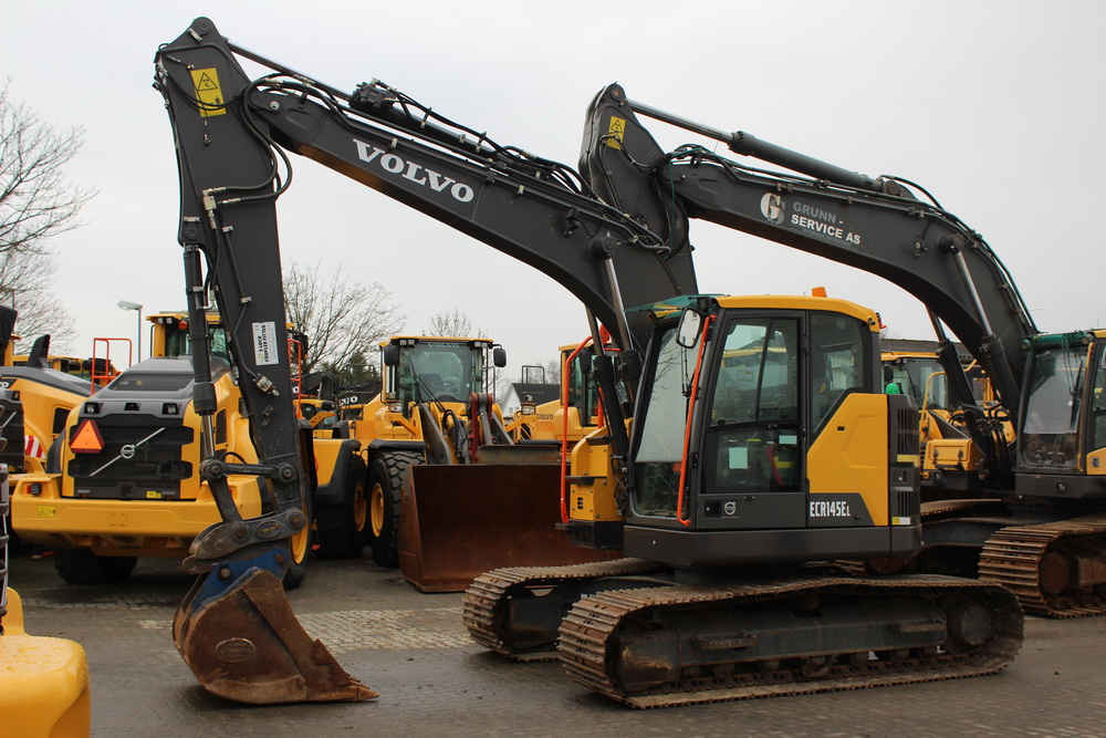 crawler excavator Volvo ECR 145 EL - Podlasly Baumaschinen