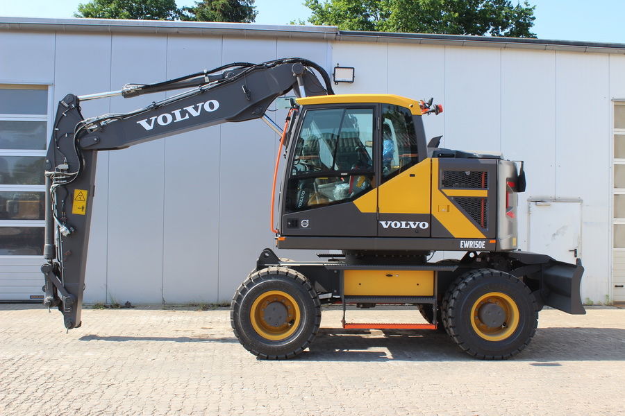 Mobilbagger Volvo EWR 150 E NEW 2023 - Podlasly Baumaschinen