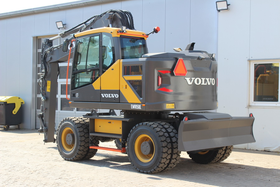 Mobilbagger Volvo EWR 150 E NEW 2023 - Podlasly Baumaschinen