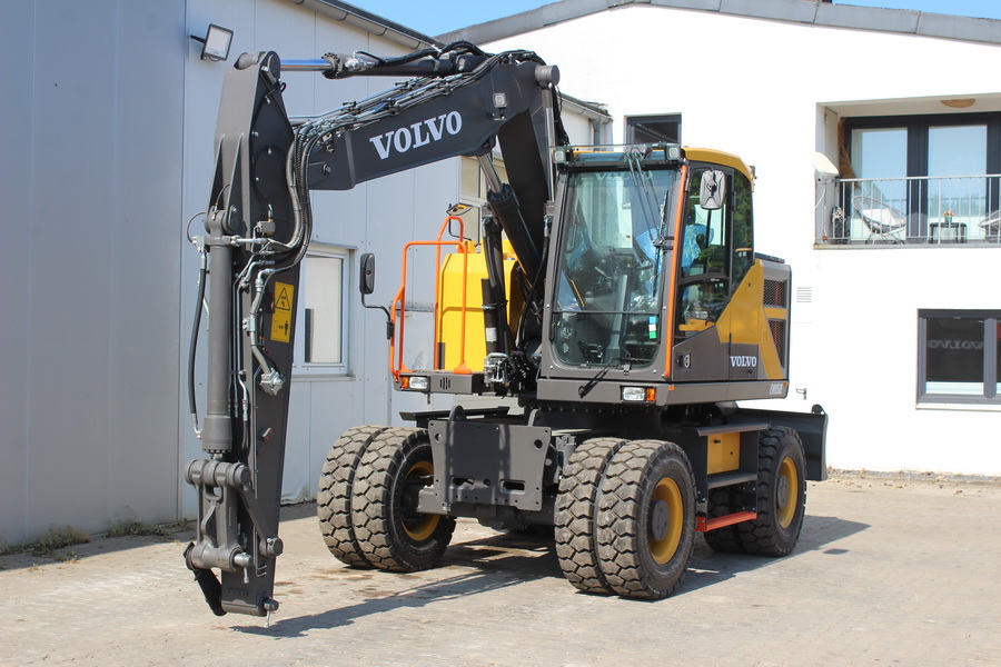 Mobilbagger Volvo EWR 150 E NEW 2023 - Podlasly Baumaschinen