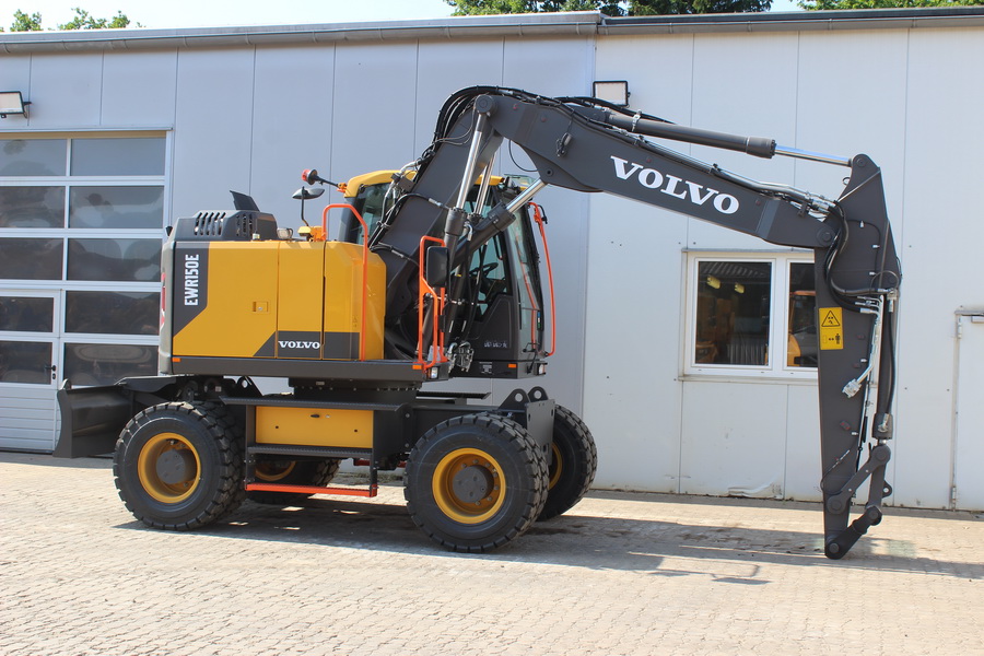 Mobilbagger Volvo EWR 150 E NEW 2023 - Podlasly Baumaschinen